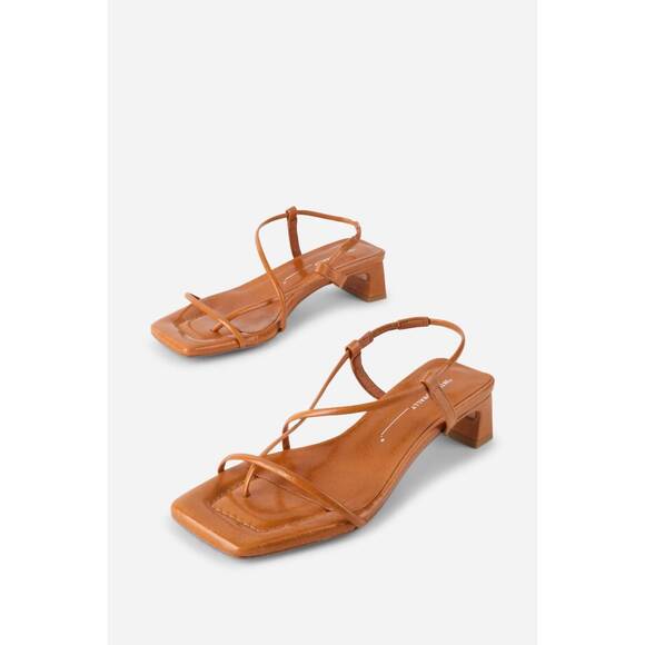 INTENTIONALLY BLANK | Shoes | New Intentionally Blank Womens Anca Heel ...
